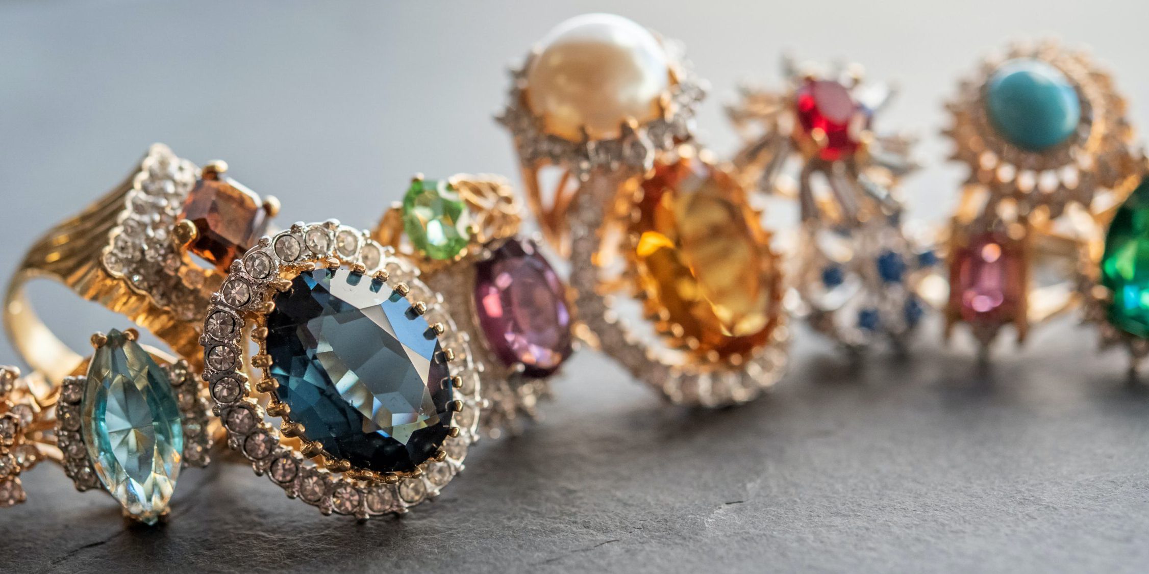 De 6 meest bijzondere en zeldzame edelstenen - Rose-an